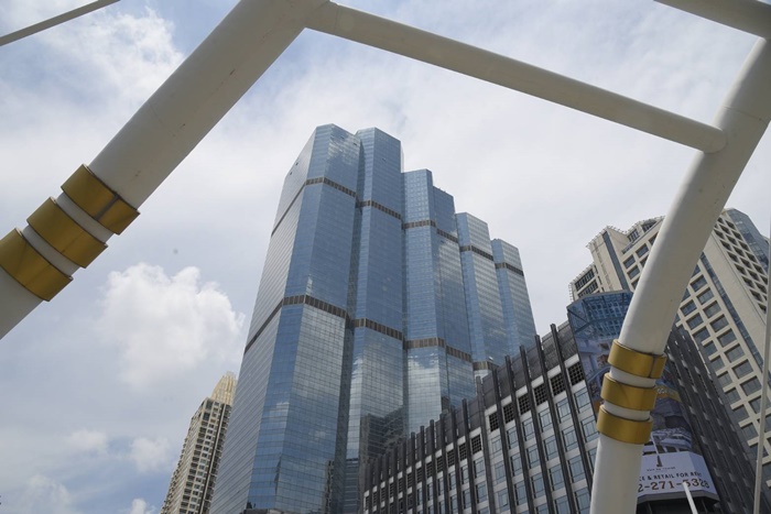 MEA มอบตราสัญลักษณ์ “กฟน. อาคารประหยัดพลังงาน” ให้กับอาคารเอ็มไพร์ ทาว ...