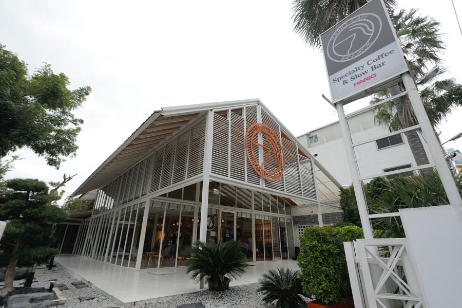 ‘Hario’ Cafe Bangkok ชิมกาแฟคุณภาพจากเครื่องชงญี่ปุ่นบันลือโลก