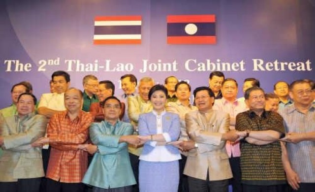 ไทย-ลาวชื่นมื่น