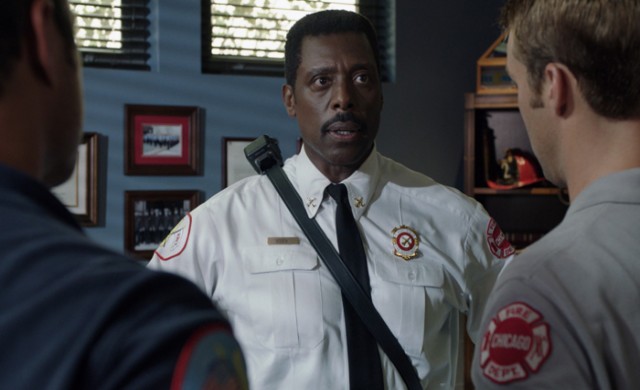 'ถ่ายโอนอำนาจ'ในChicago Fire