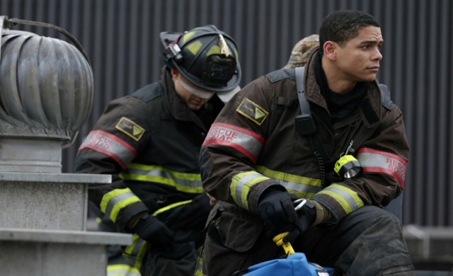 'ออกไปบ้าง'ในChicago Fire