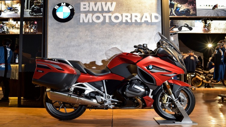 สายทัวริ่ง ได้เวลาชอปปิง "BMW 1250 RT"