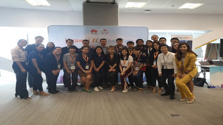 งาน Huawei ICT Job Fair