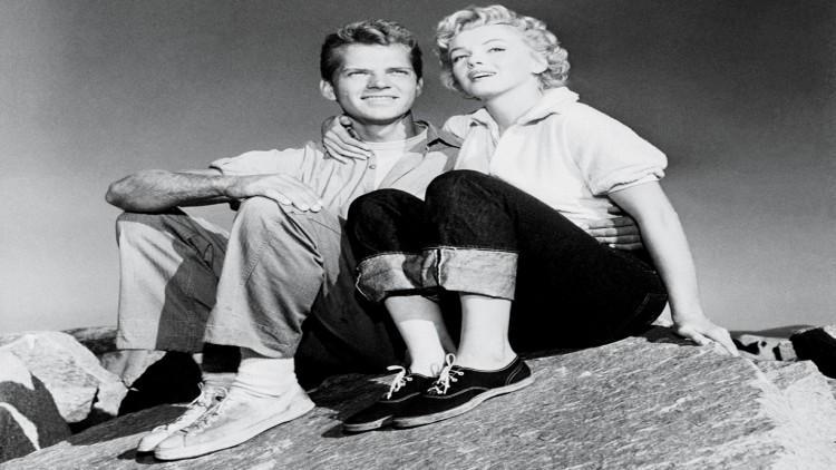 5 Keds Must-Have Items