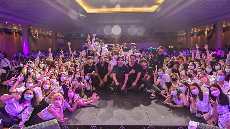 DPU เซอร์ไพร์ Dek65 มอบ NFT Avatar ให้นักศึกษาก่อนใคร