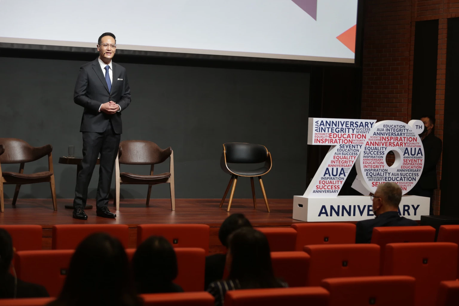 70 ปี AUA สถาบัน "เรียนภาษา" ที่โด่งดังในยุค 90 และหวังครองใจผู้เรียนปัจจุบัน