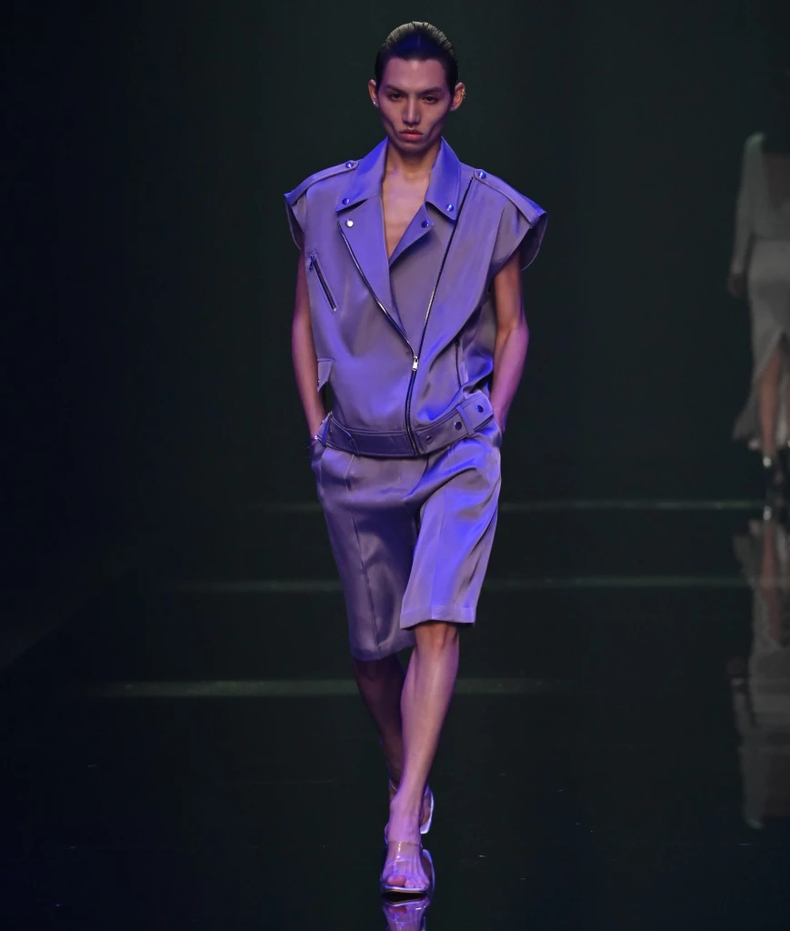 “BIFW2022” รันเวย์ร้อนจาก 15 ดีไซเนอร์ไทย พร้อมชมผ่าน "Metaverse"