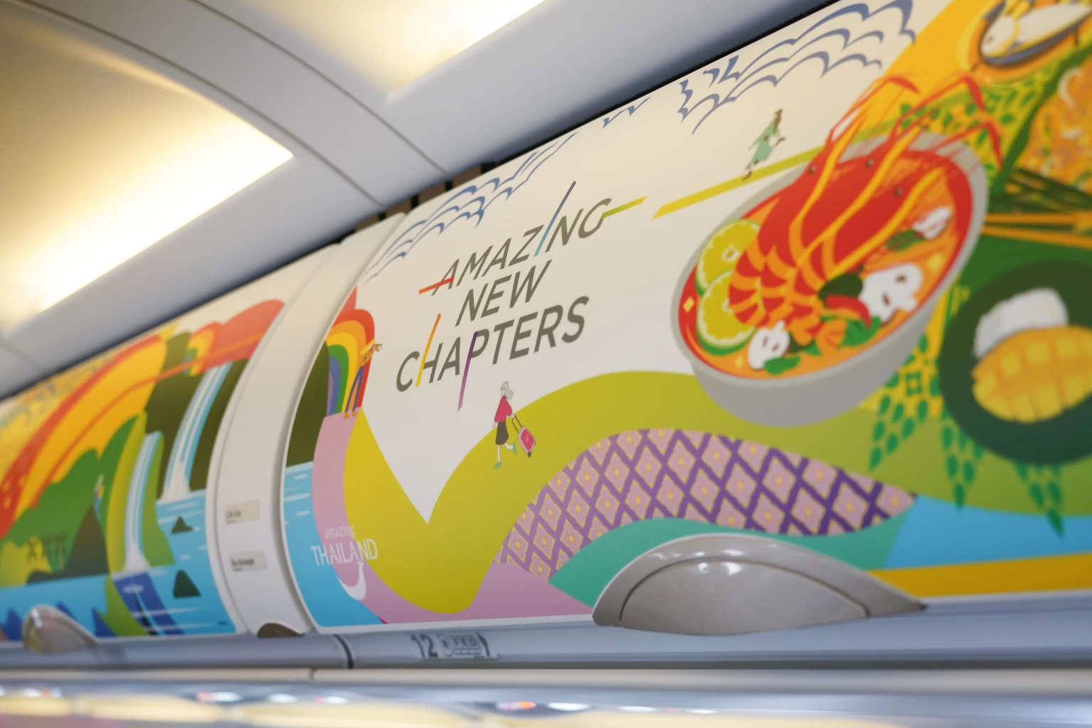 ททท. ผนึก ไทยแอร์เอเชีย เทคออฟเครื่องบินลายใหม่ “Amazing New Chapters”