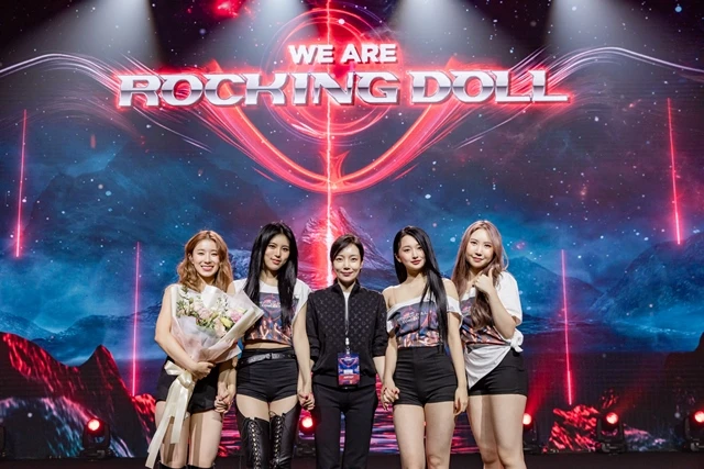 “คอนเสิร์ต” แฟนมีตติ้ง “Rocking Doll” สุดกรี๊ด