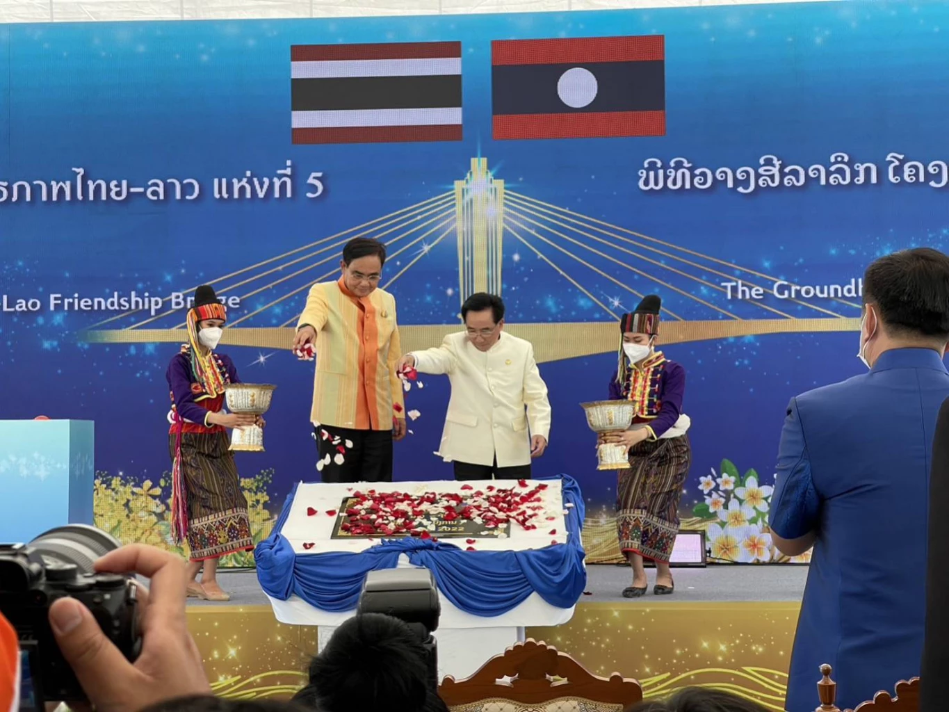 เผยโฉมสะพานมิตรภาพไทย-ลาว แห่งที่ 5 เชื่อมบึงกาฬ-บอลิคำไซ