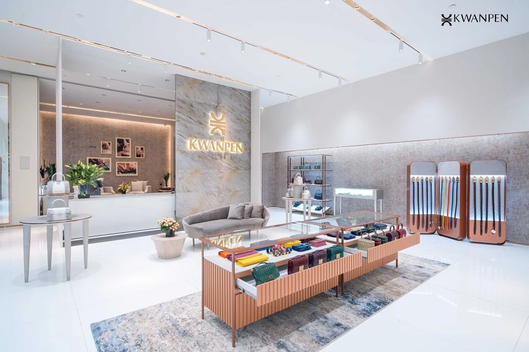 KWANPEN เลือกไทยเผยโฉมคู่เฉดสีใหม่ Wolf ที่แรกของโลก ณ Central Embassy