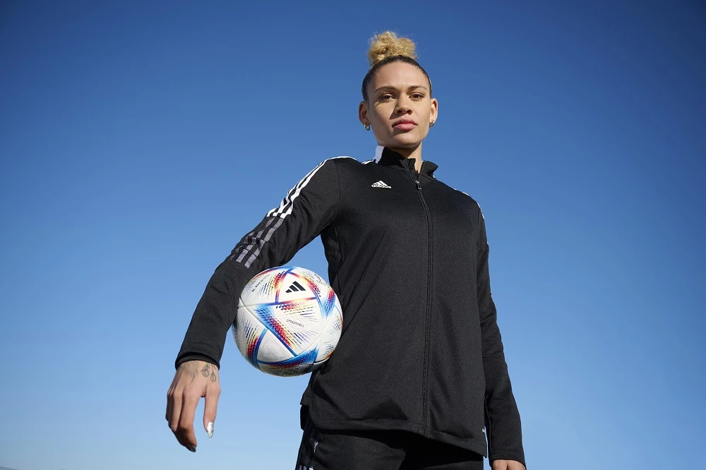 ลูกบอลที่ไม่ธรรมดา! มีเทคโนโลยีอะไรใน “AL RIHLA” ลูกฟุตบอลโลกกาตาร์ปีนี้