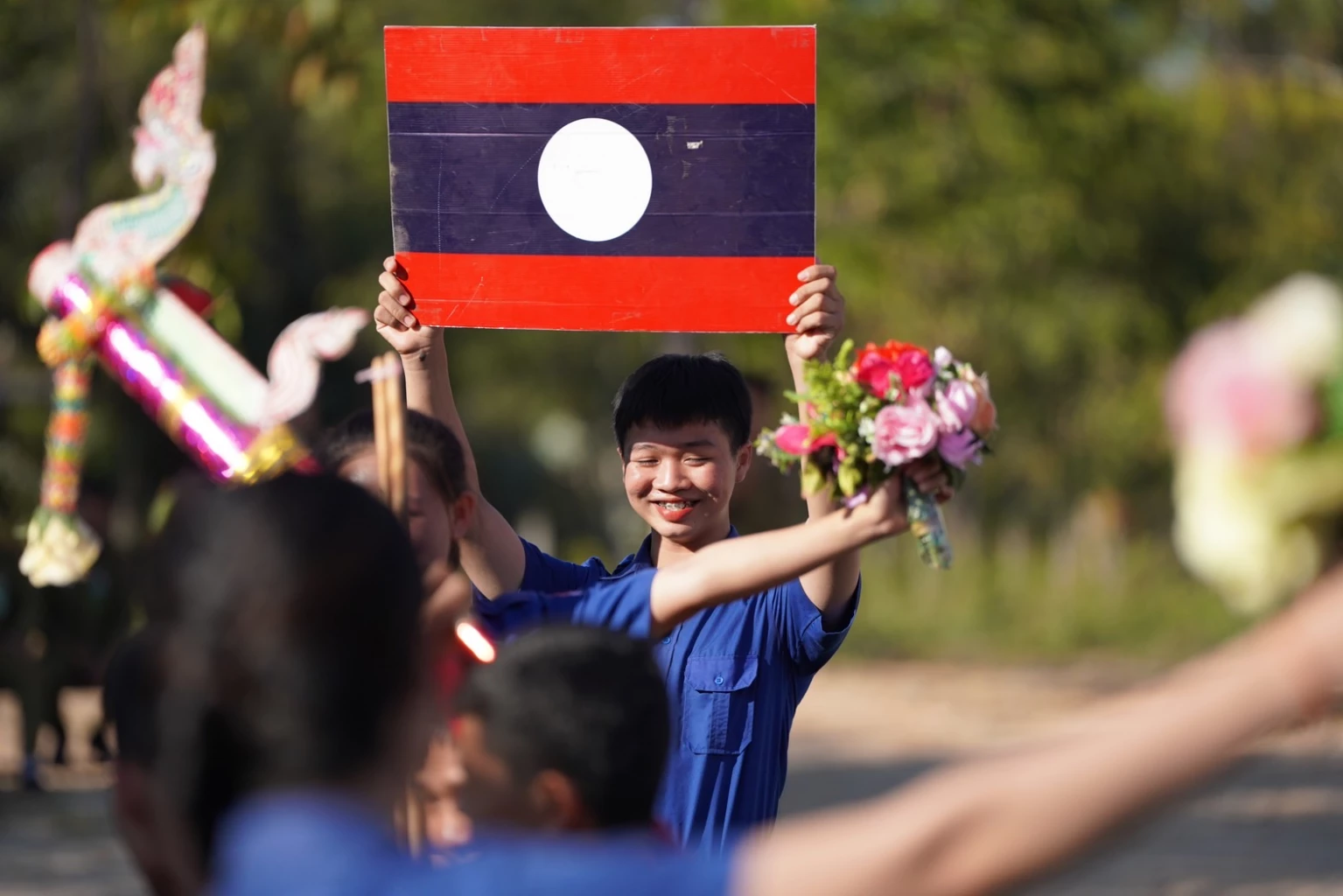 “วราวุธ” ร่วมวางศิลาฤกษ์ “โครงการสร้างสวนรุกขชาติไทย – ลาว” ที่นคร ...