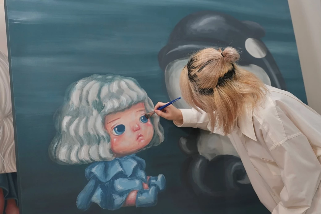 ค้นทะเลใจ Influencer ชื่อดัง Mackcha นิทรรศการเดี่ยวครั้งแรก Deep in ...