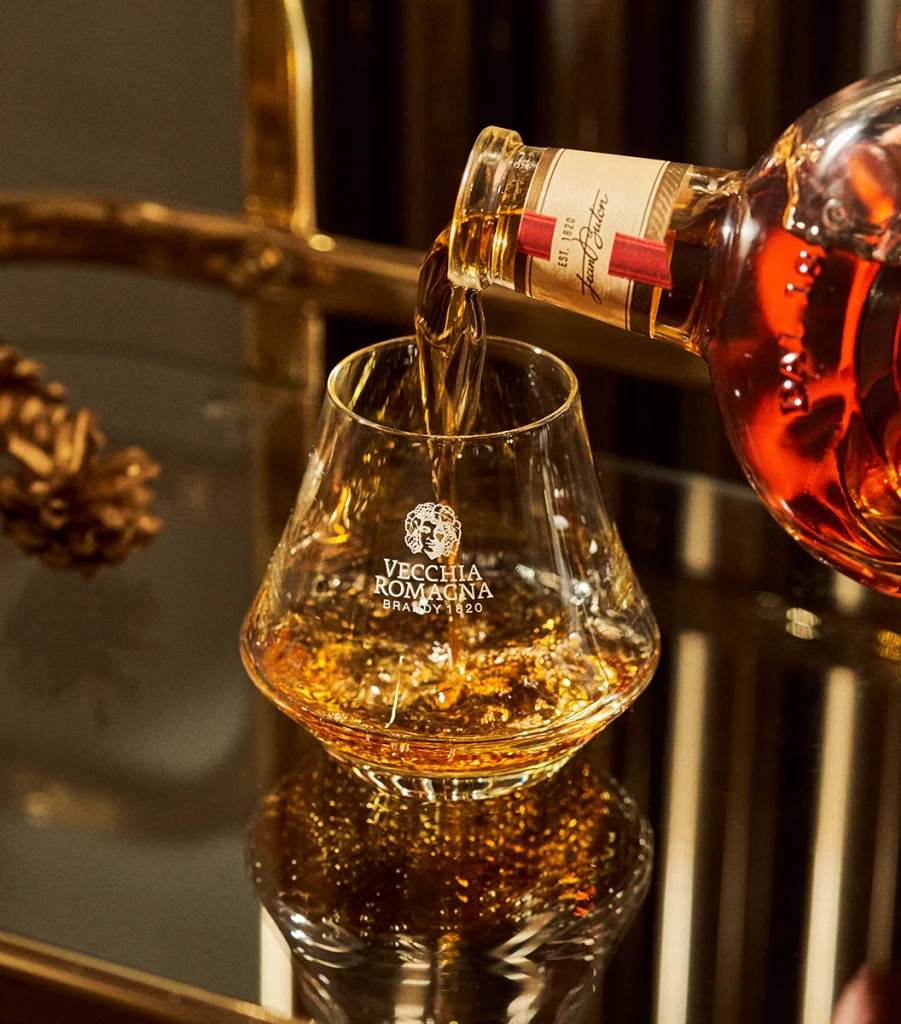 Vecchia Romagna บรั่นดีจากอิตาลี กับส่วนผสมที่ลงตัวและกรรมวิธีสุดประณีต