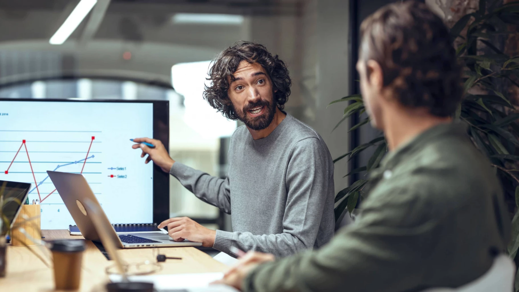 ส่องกลยุทธ์ Corporate Venturing Squads | ต้องหทัย กุวานนท์