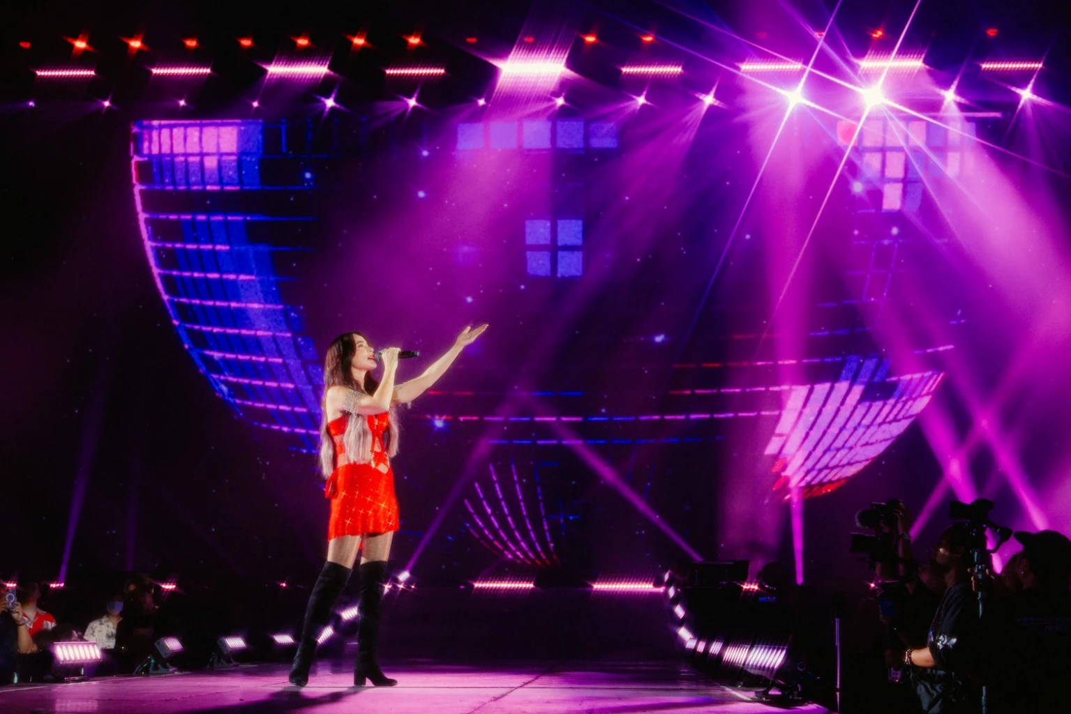 ชมคอนฯ ประวัติศาสตร์ ‘Grammy X RS: 90’s Versary Concert’ ย้อนหลังทาง ...