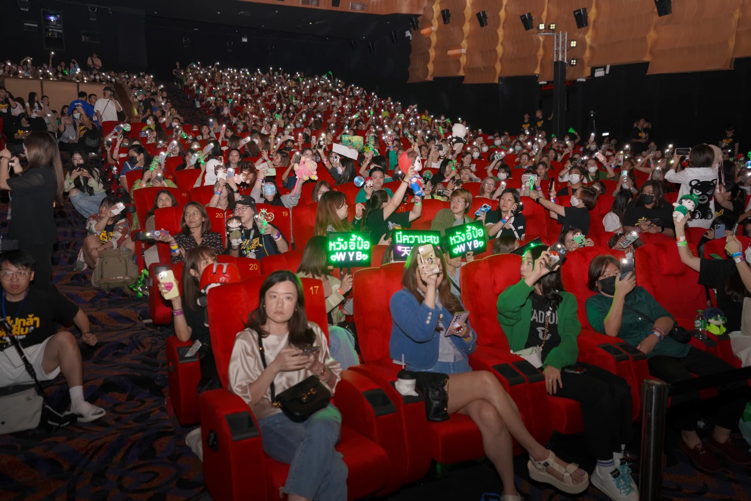 “สเต็ปกล้า ท้าฝัน One ane Only” ปลุกกระแสหนังจีน รายได้วันเดียวทะลุ 10 ล้าน