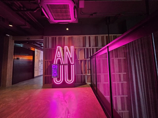 ‘แฮงเอาท์’ สไตล์เกาหลี ที่ ‘ANJU Korean Rooftop Bar’