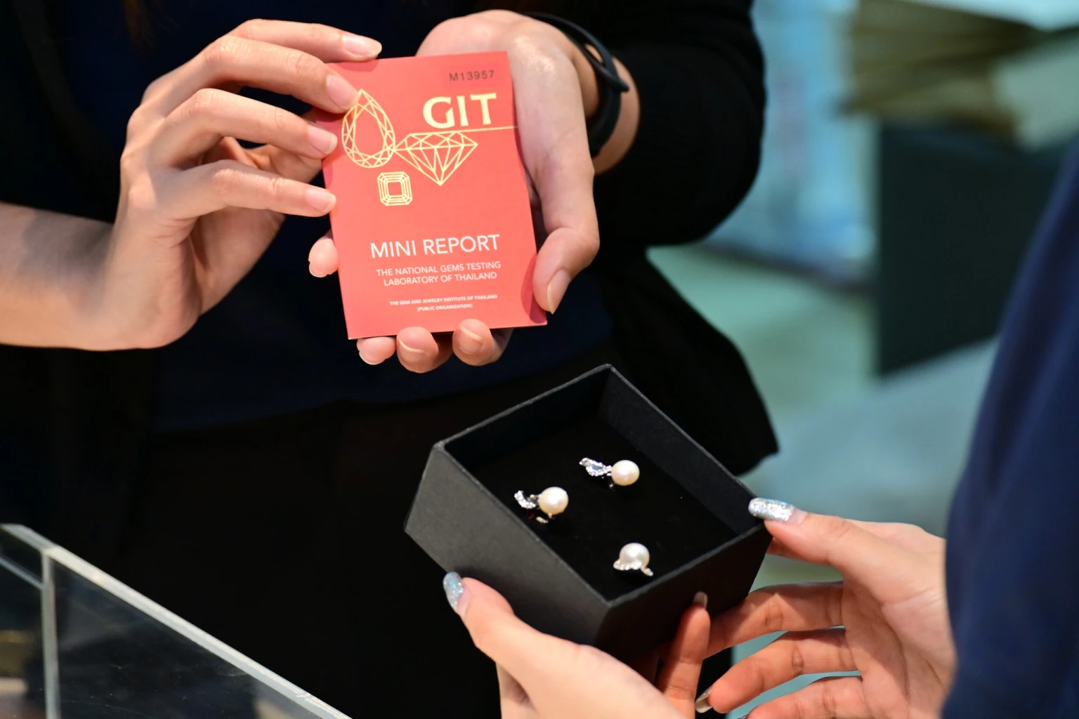 GIT อัปเดตโครงการ “เอไอ” ระบุแหล่งกำเนิดอัญมณีโลก