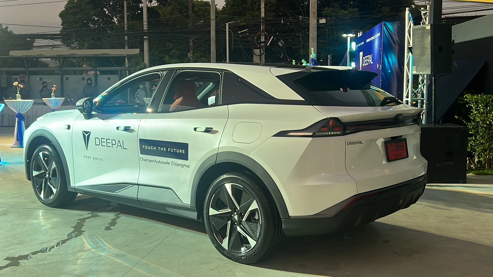 Deepal เปิดตัว รถยนต์ไฟฟ้า 2 รุ่นใหม่ สไตล์สปอร์ต ทุ่ม 40 ล้าน ปักหมุด ...