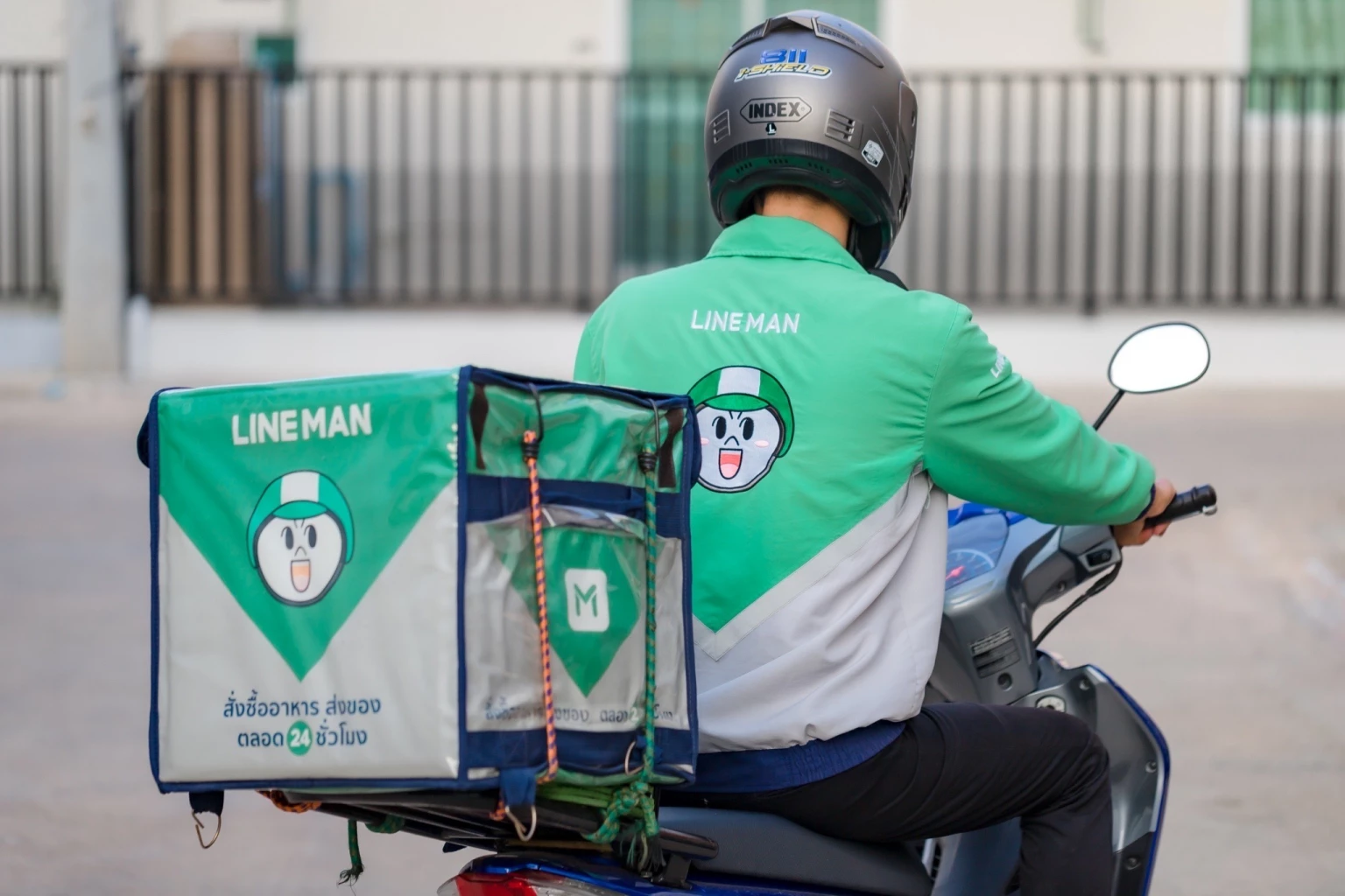 LINE MAN อัดแคมเปญ ‘คนละครึ่ง’ ลด 100 บาท