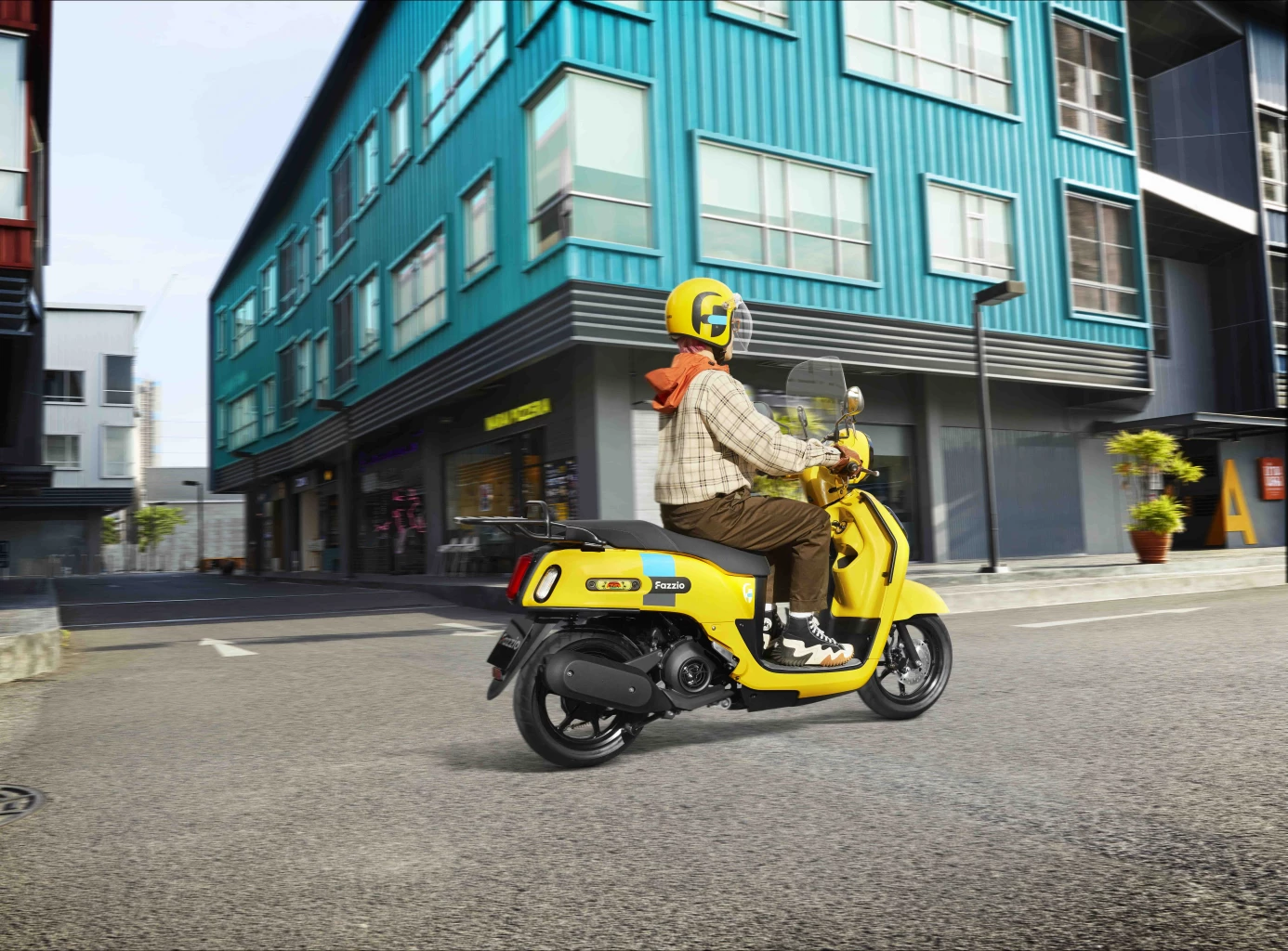 เอาใจวัยรุ่น ยามาฮ่า ส่ง AT สไตล์แฟชั่น FAZZIO HYBRID CONNECTED เจาะตลาด