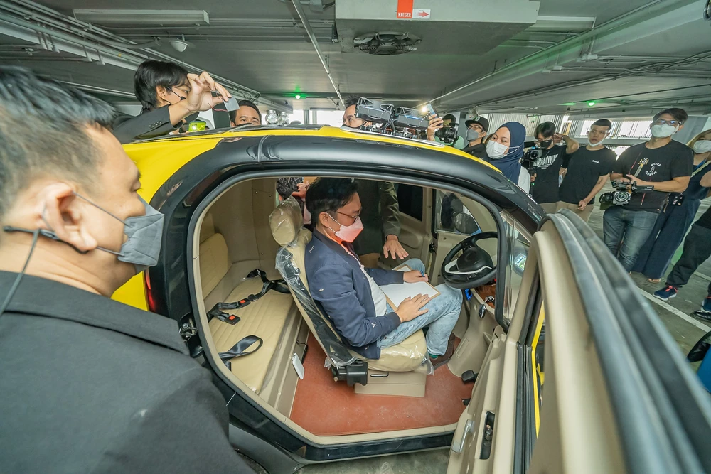 “Electron Plus” คว้าที่ 1 นักพัฒนาธุรกิจรุ่นใหม่ด้านพลังงานไฟฟ้า