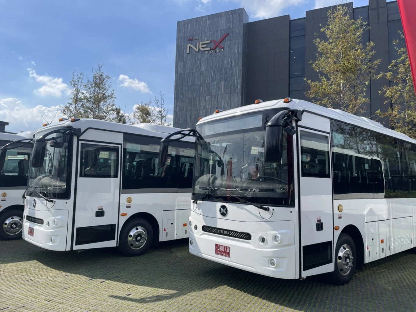 NEX บุกตลาดรถรับ-ส่งพนักงาน หนุนใช้รถไฟฟ้ารับเทรนด์ลดโลกร้อน