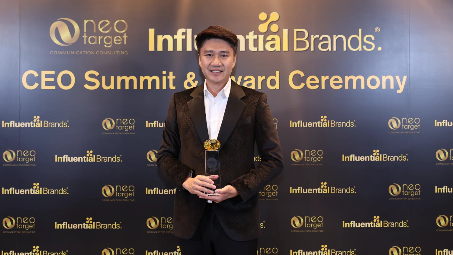 "ชยพล หรรรุ่งโรจน์" คว้ารางวัล "TOP CEOs 2022"