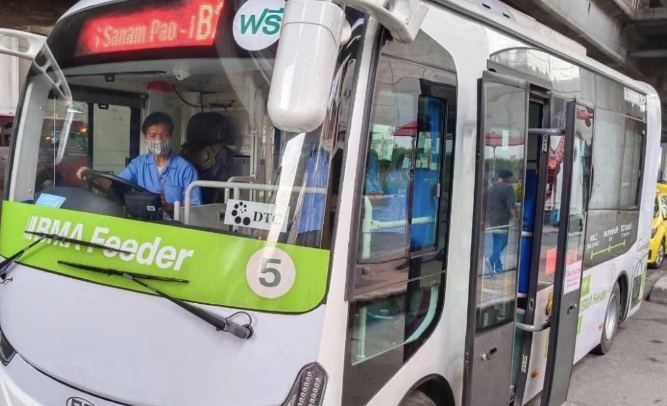 กทม.จัดรถ BMA Feeder เที่ยว 'สงกรานต์ 2566' ฟรี 11 จุด 8 – 16 เม.ย.นี้ เช็กเส้นทาง