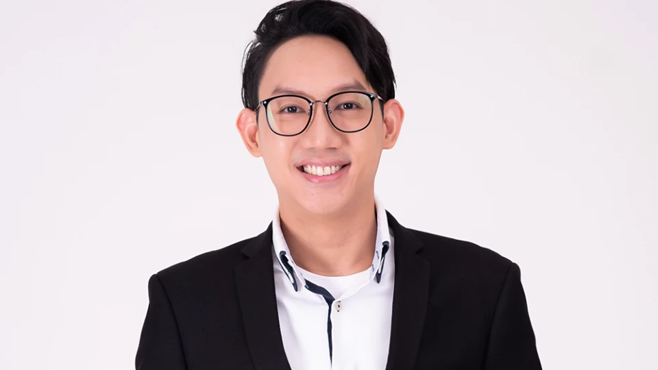 "ปลื้ม VRZO" โบ้ยให้ "ทนาย" แจงปมถูกฟ้อง 15ล้านบาท