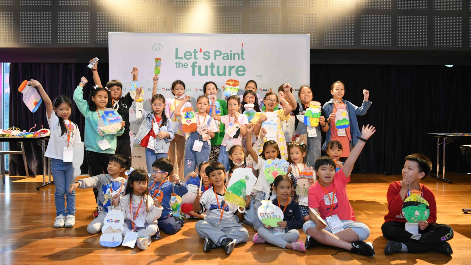 คาโอ เปิดจินตนาการผ่านงานศิลปะแก่เยาวชน ในโครงการ Let’s Paint the ...