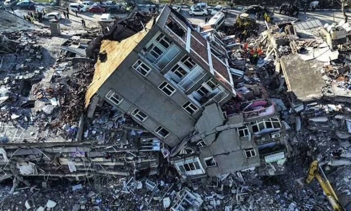 แผ่นดินไหว ‘โมร็อกโก’ คร่าชีวิตเพิ่ม ยอดทะลุ 2,000 ราย