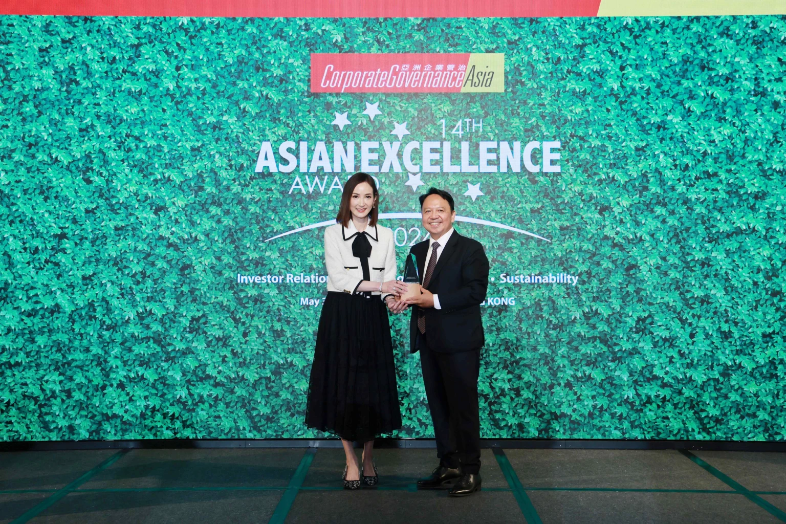 GULF คว้า 4 รางวัล จากงาน Asian Excellence Awards 2024 ครั้งที่ 14
